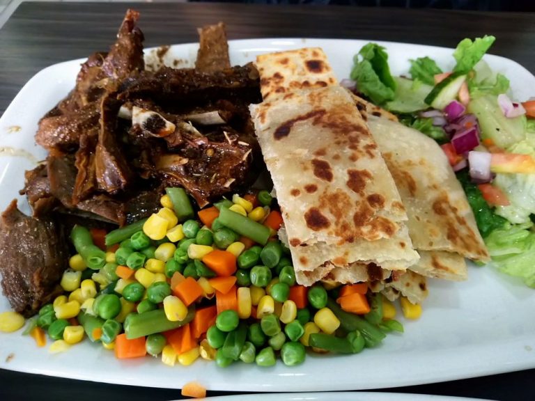 hamdi-restaurant-toronto-2 | Zhaboom